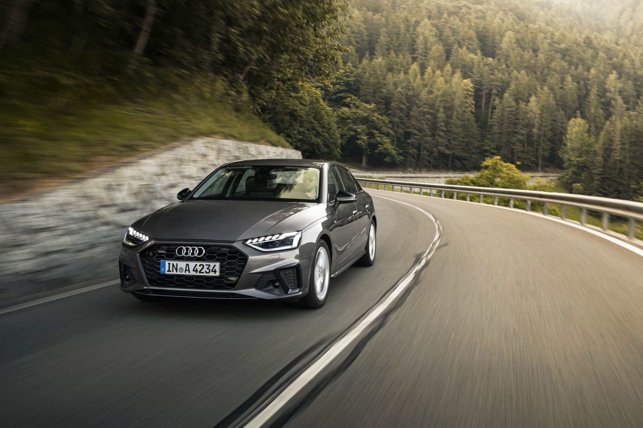 The Audi A4 Vs A6 Swansway Blog the-audi-a4-vs-a6-swansway-blog